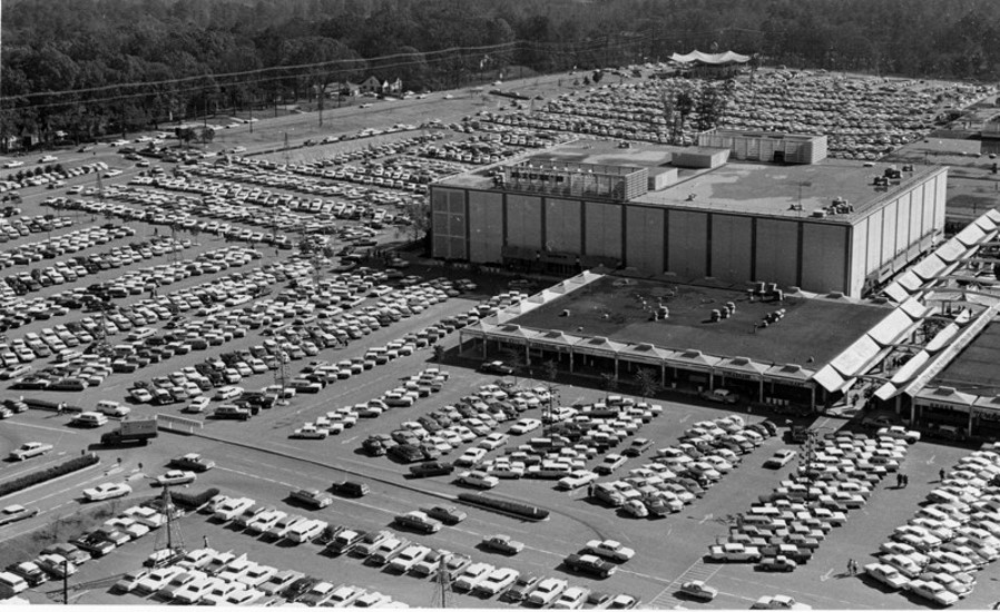 Buckhead's Lenox Square celebrates 60 years as mall destination - Rough ...