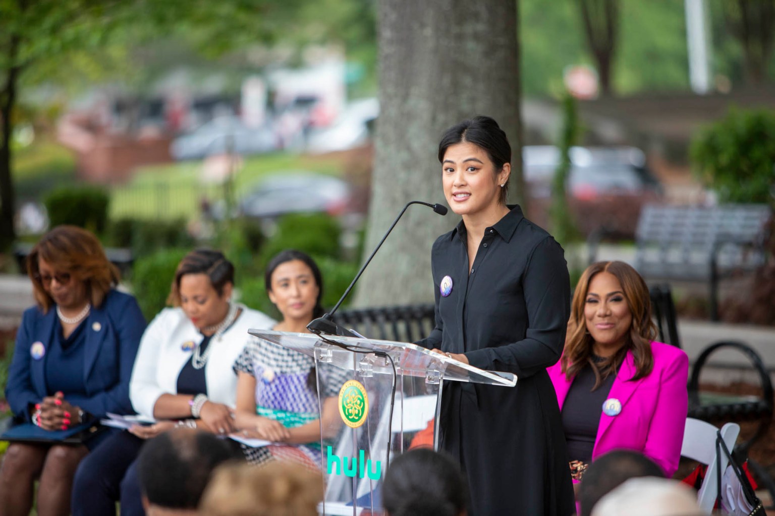 Monument to Coretta Scott King unveiled at The King Center - Rough ...
