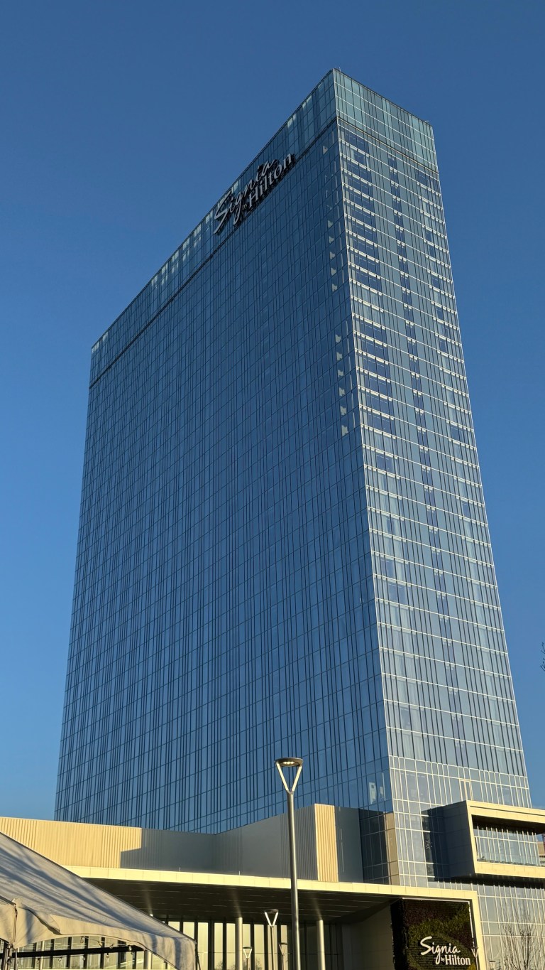 Signia by Hilton hotel officially opens at World Congress Center ...