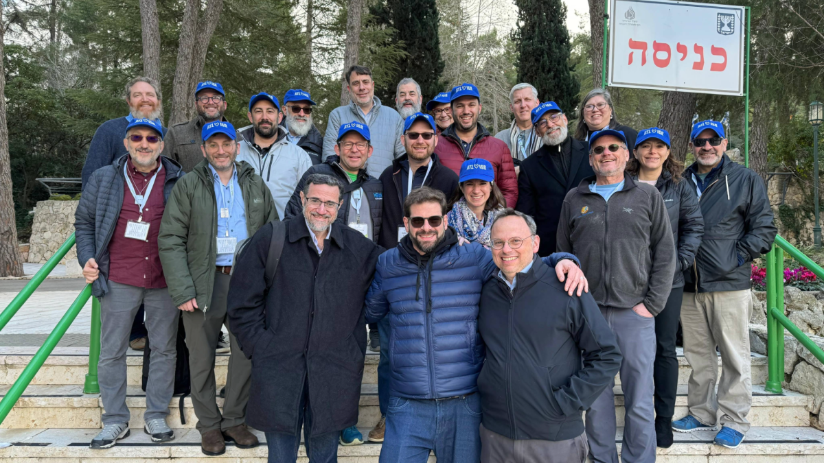 Jewish professionals witness devastation of Hamas attack in Israel ...