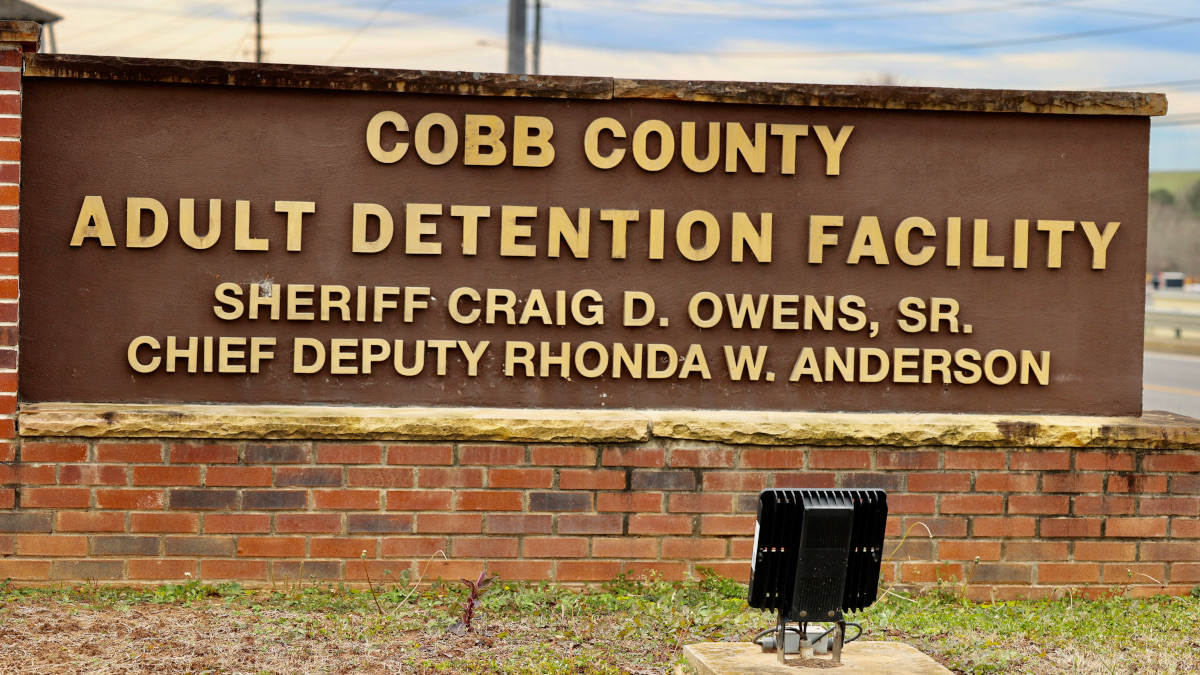 Fulton County inmate death in Cobb County jail ruled homicide - Rough ...