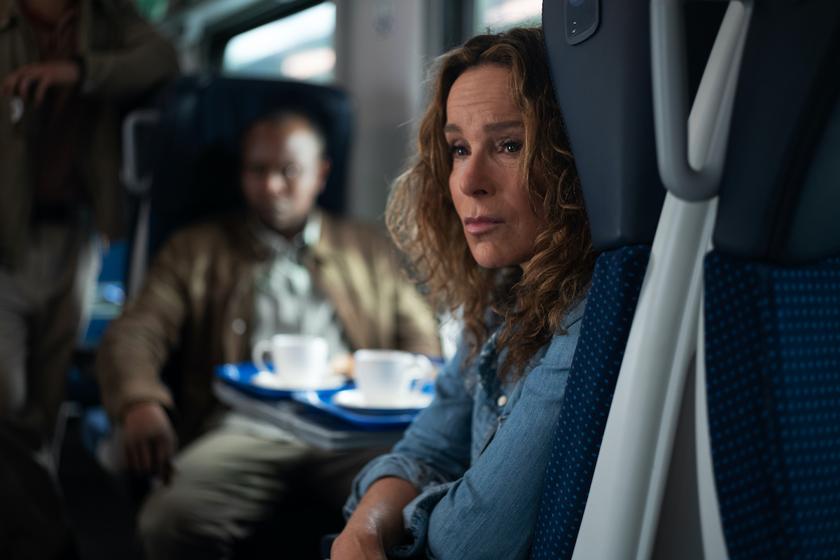 'A Real Pain' stars Jennifer Grey and Will Sharpe talk filming