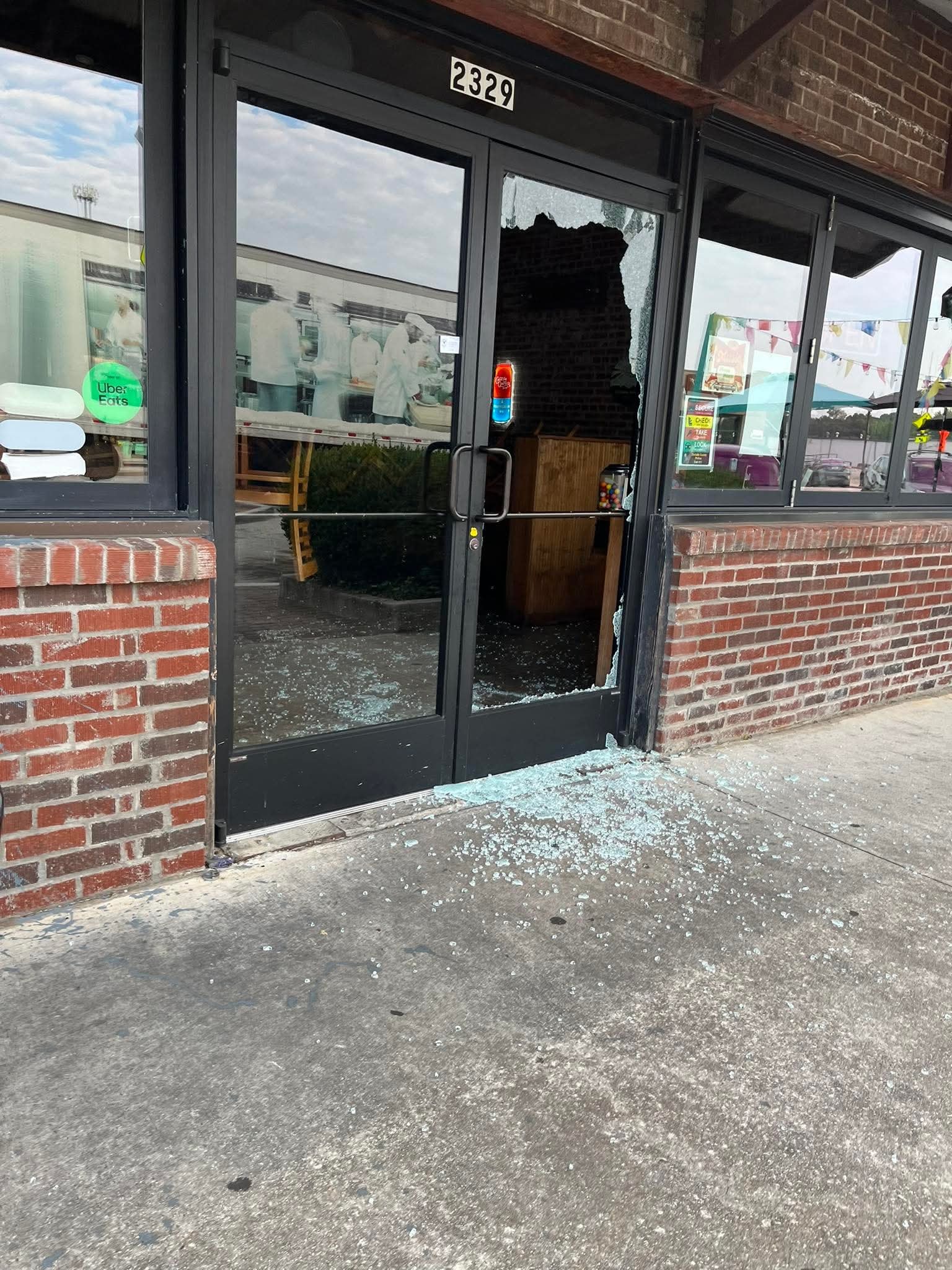 Burglars hit multiple Main Street businesses in Tucker - Rough Draft ...