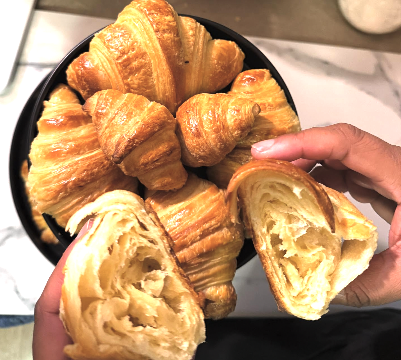 Nighttime delivery service Viennoiseries After Dark brings freshly ...