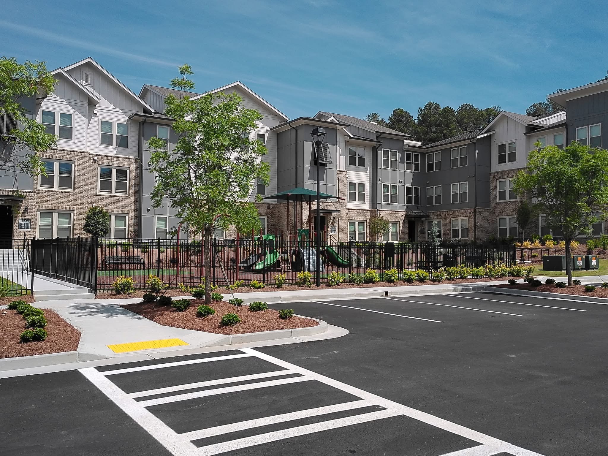 Walton Crossing adds 137 affordable housing units in Norcross - Rough ...